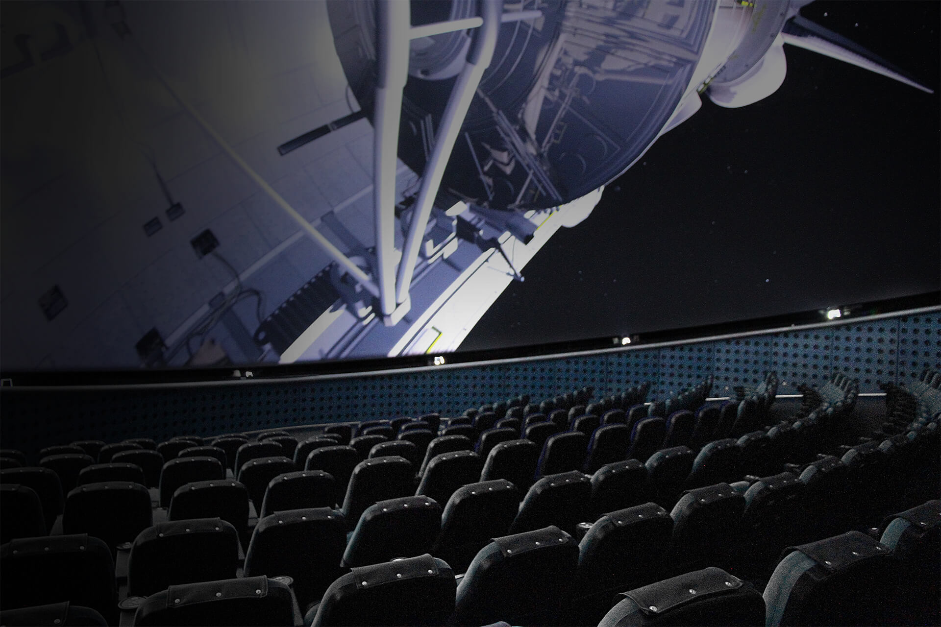 National Space Center Finds the Center of the Universe with BenQ ...