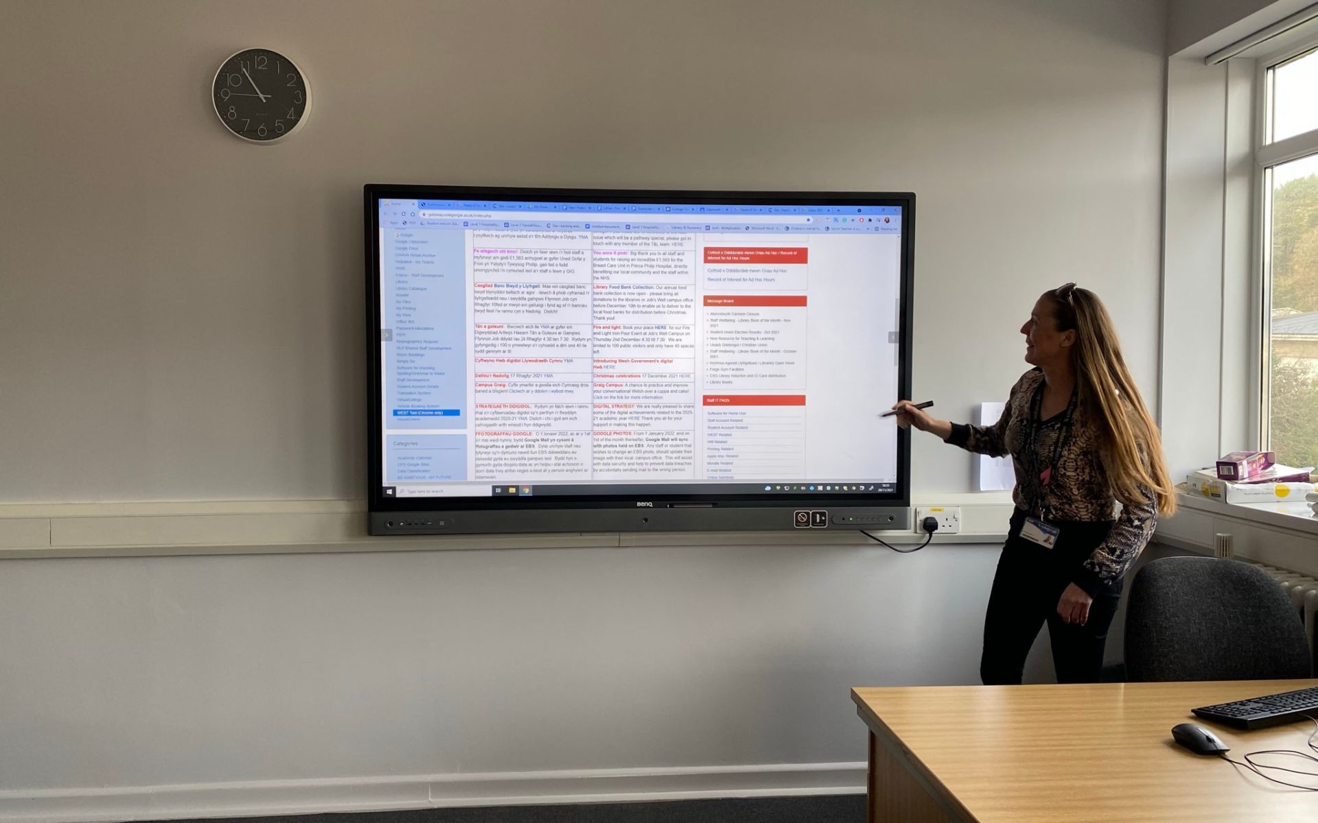 Coleg Sir Gâr develops HyFlex classrooms with BenQ RP7502 and ST7502 ...